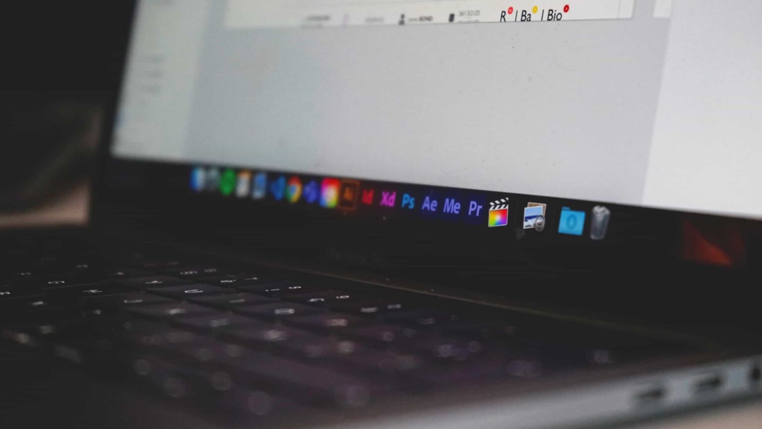 How to Embed Fonts in Adobe InDesign - Printivity Insights